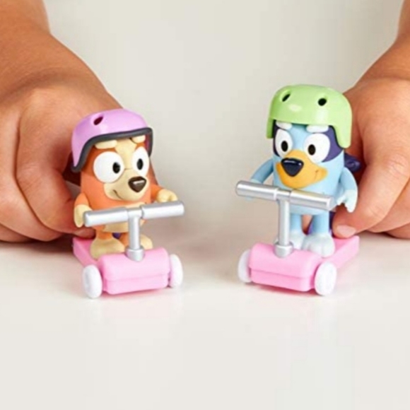 Bluey | Toys | Bluey Scooter Time Vehicle Bluey Bingo Articulated ...